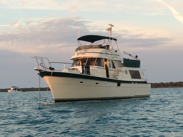 48′ Hatteras Long Range Cruiser | mv/whocares